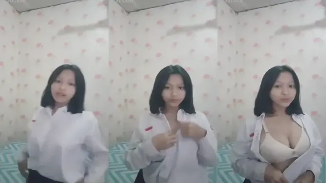 Kumpulan Rara Nadifa Pamerin Memek Dan Toket - Indo18